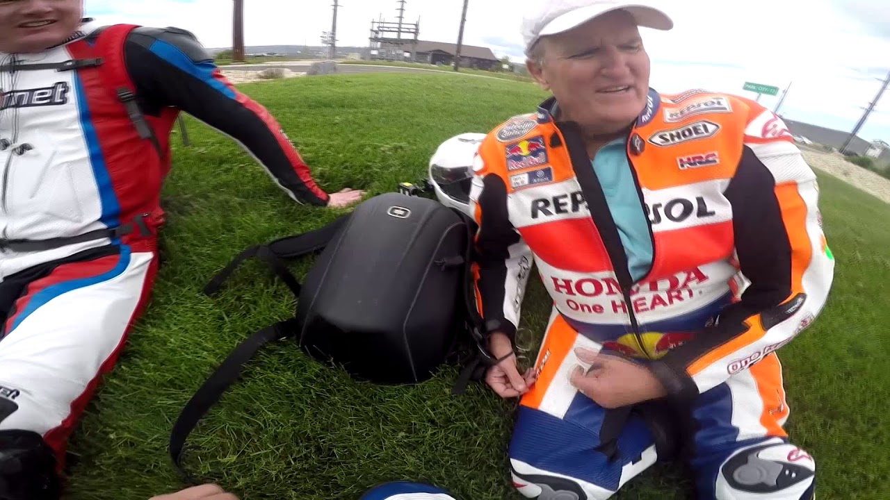 the cops were looking for me! - YouTube