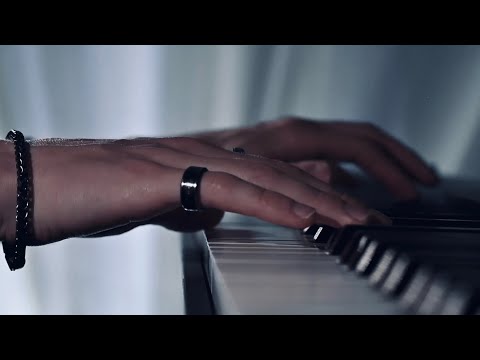Sparkling Twilight - James Malikey (Relaxing Piano Solo)