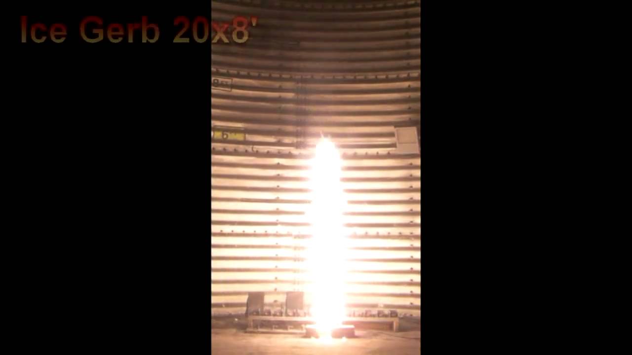 Le Maitre Pyrotechnics Ice Gerb - YouTube
