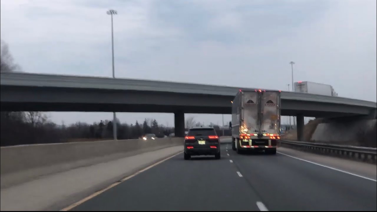 12/21/21 Highway 401 Eastbound Sunset Driving in London, Ontario! # ...