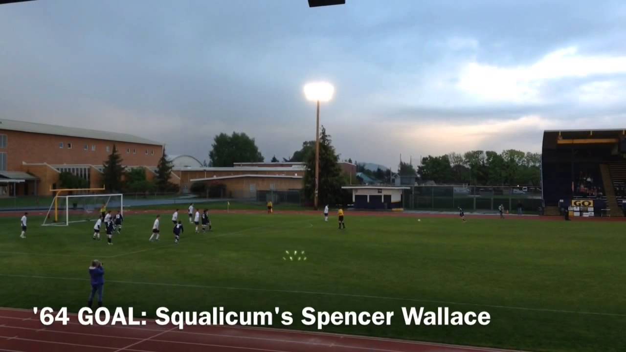 Squalicum boys' soccer tops Burlington-Edison - YouTube