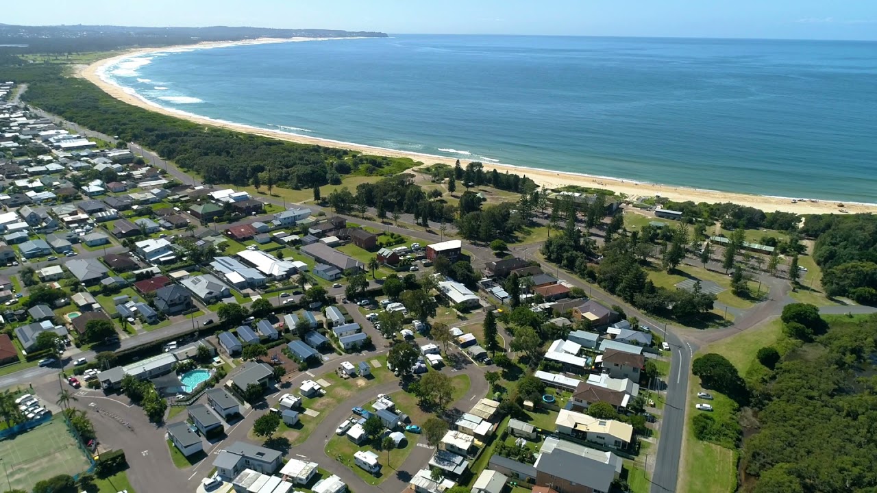 Blacksmiths Beachside Holiday Park - YouTube