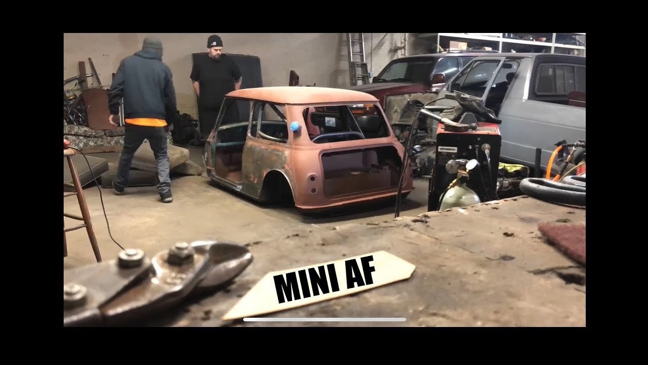 RWD R1 MINI PART 18 - YouTube