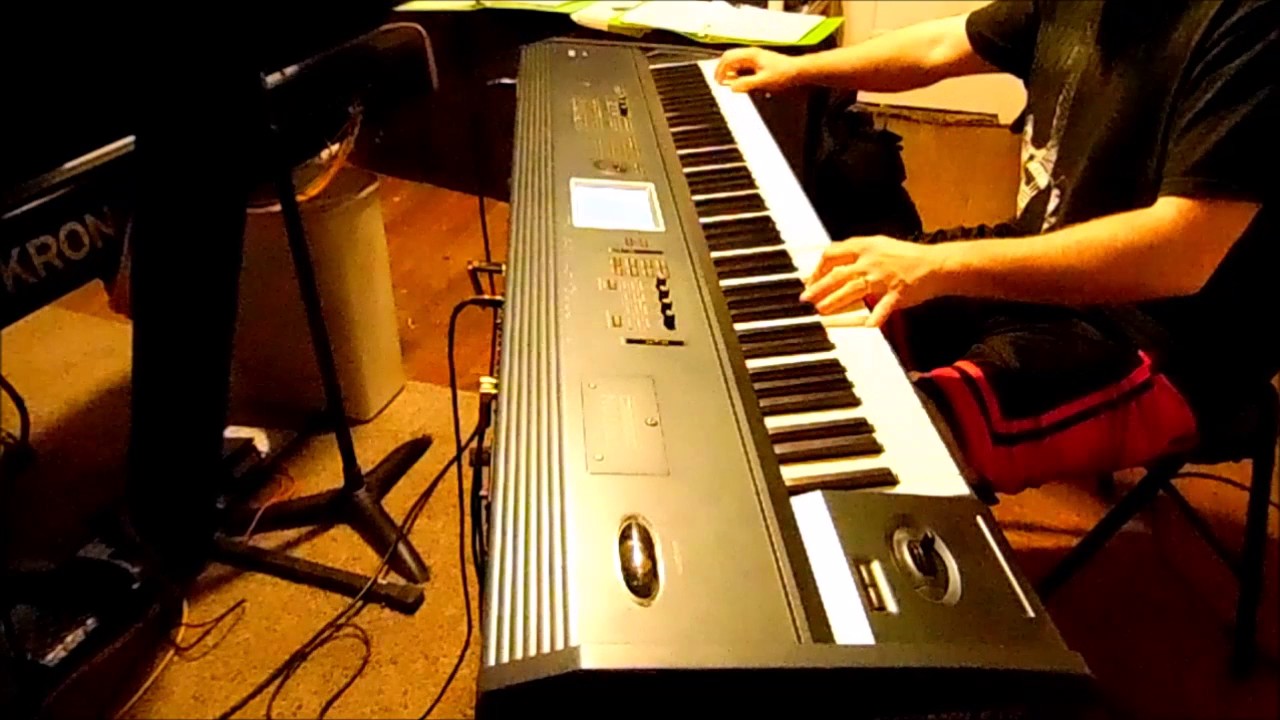 Korg Triton Extreme Progressive/Goth pack on Synthonia - YouTube