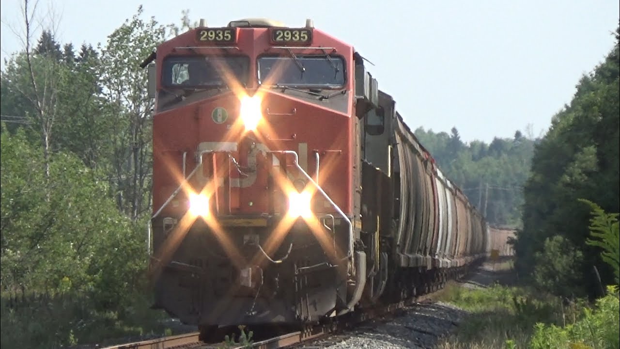 Long & Heavy Loaded Potash Train CN 730 w/2+2+1 Power Setup Rolling ...