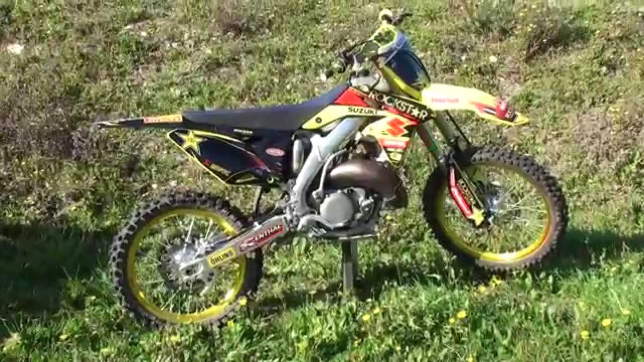 Suzuki RM 125 AF 2015 - YouTube