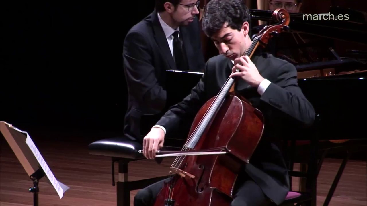 Dúo Mora-Meseguer, extracto Strauss Cello Sonata - YouTube