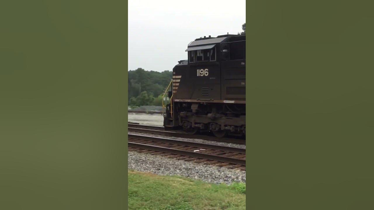 Ns 1196 leads auto train in Hiram, Ga - YouTube