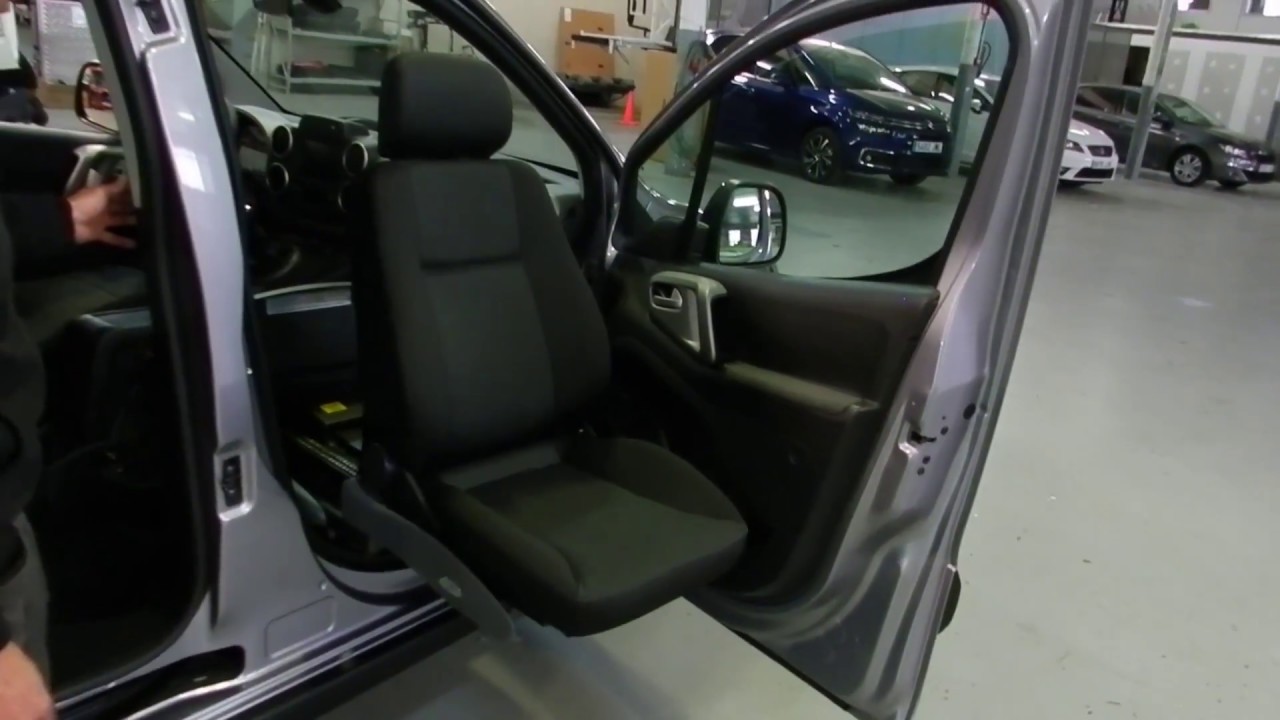 Euromobility Adaptación Turny HD en una Citroen Berlingo - YouTube