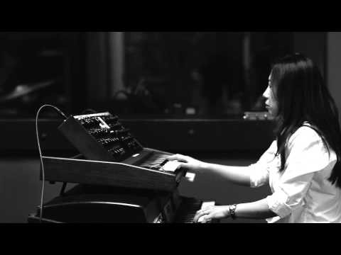 Estella Yun Trio - 6pm. Mass Ave. (Original)