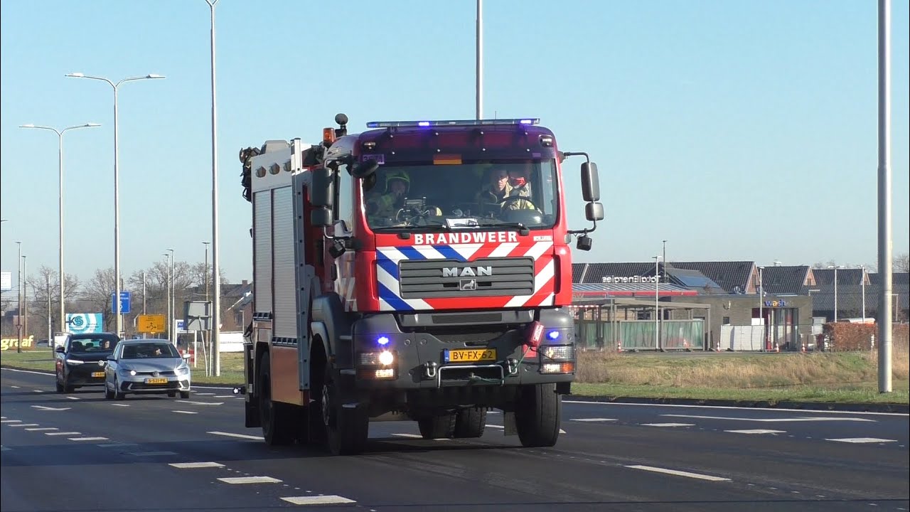 [MIDDEL HV/OVD-G] Brandweer en Ambulances met spoed naar een Dodelijk ...