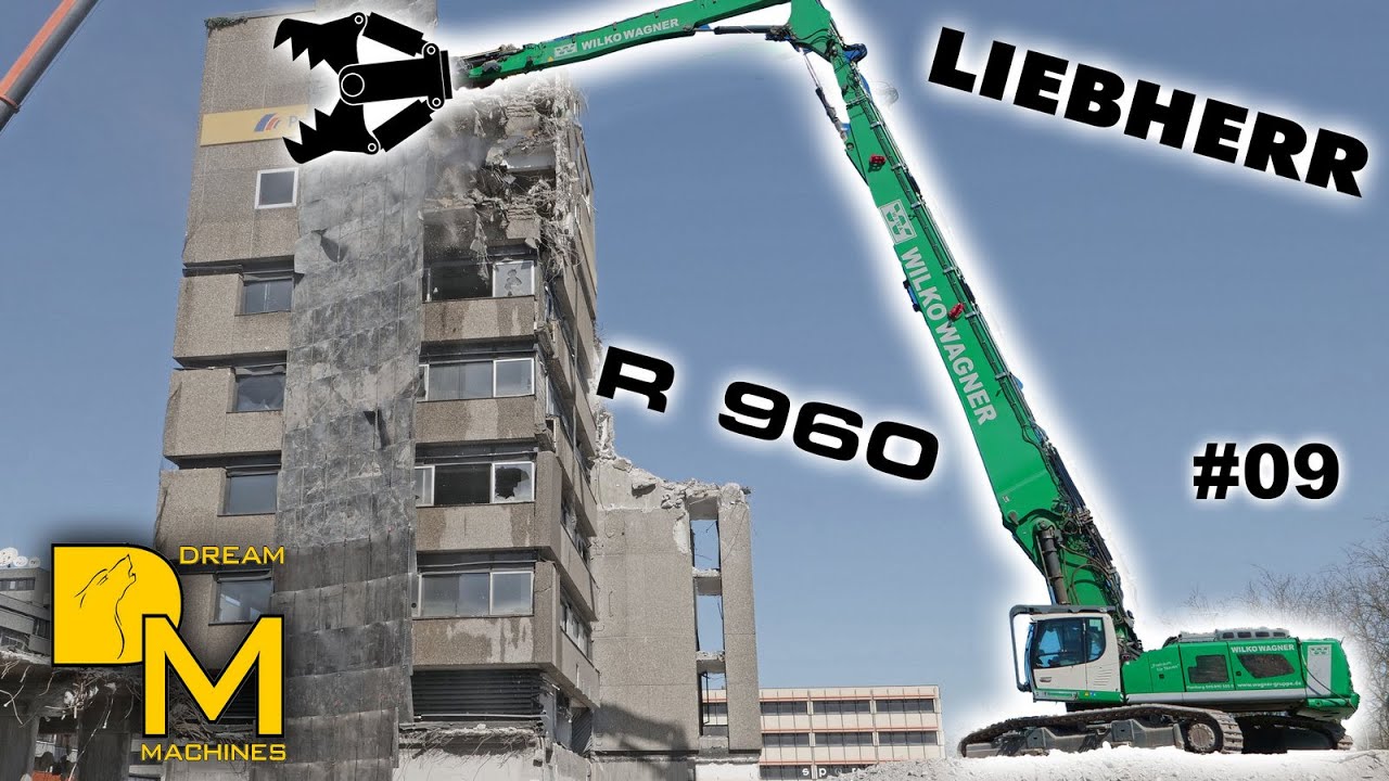 Building Demo by crane LIEBHERR R960 [#09] demolition high reach ...