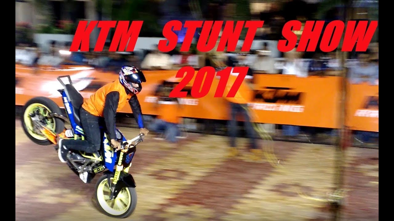 KTM STUNT SHOW | KTM Duke 200 | KTM Stunt Show 2017 | New Awesome Stunt ...