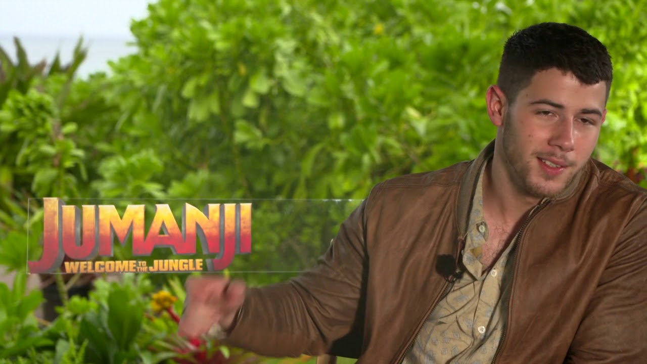 Jumanji: Welcome to the Jungle, Hawaii Junket || Nick Jonas - "Alex ...