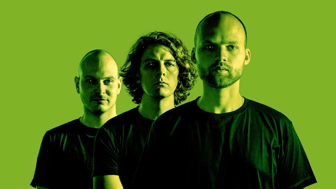 Noisia — Seven Stitches - YouTube