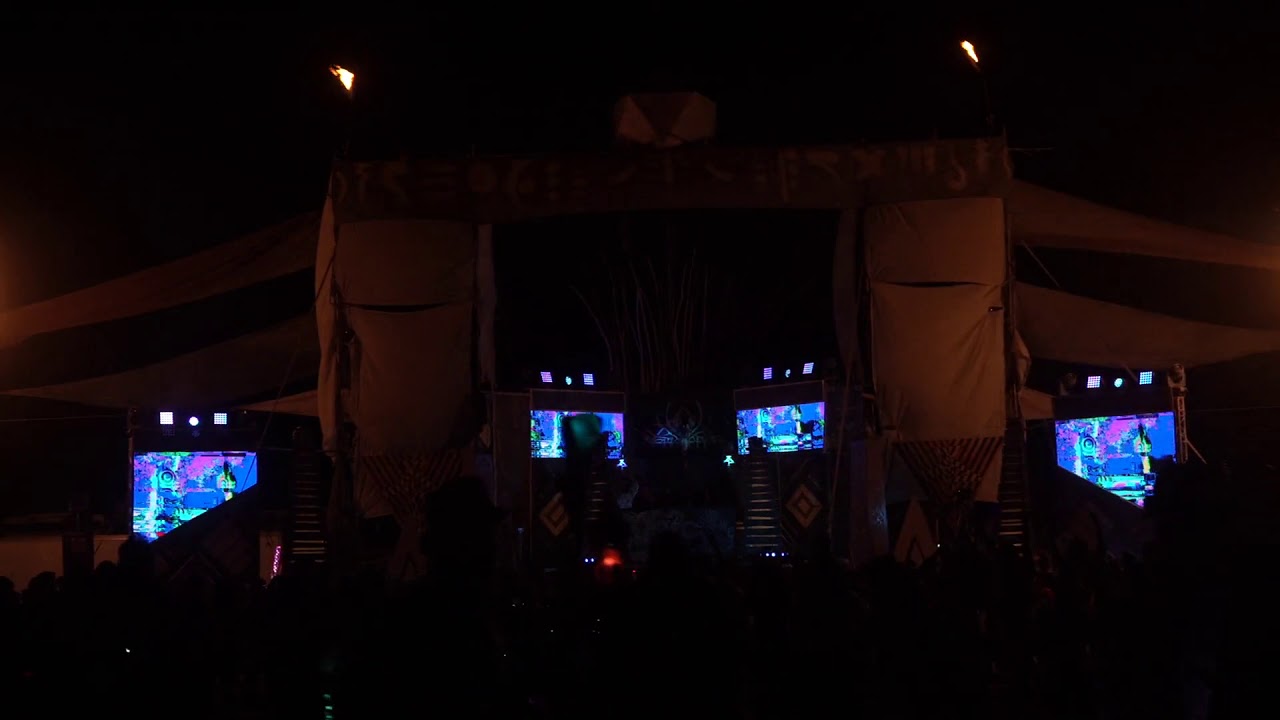 Camp Questionmark Burning Man 2019 Flume Set Professor LightWAV on ...