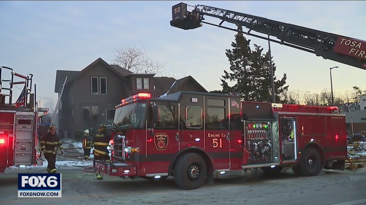Wauwatosa State Street fire https://bit.ly/32KKAdq - YouTube