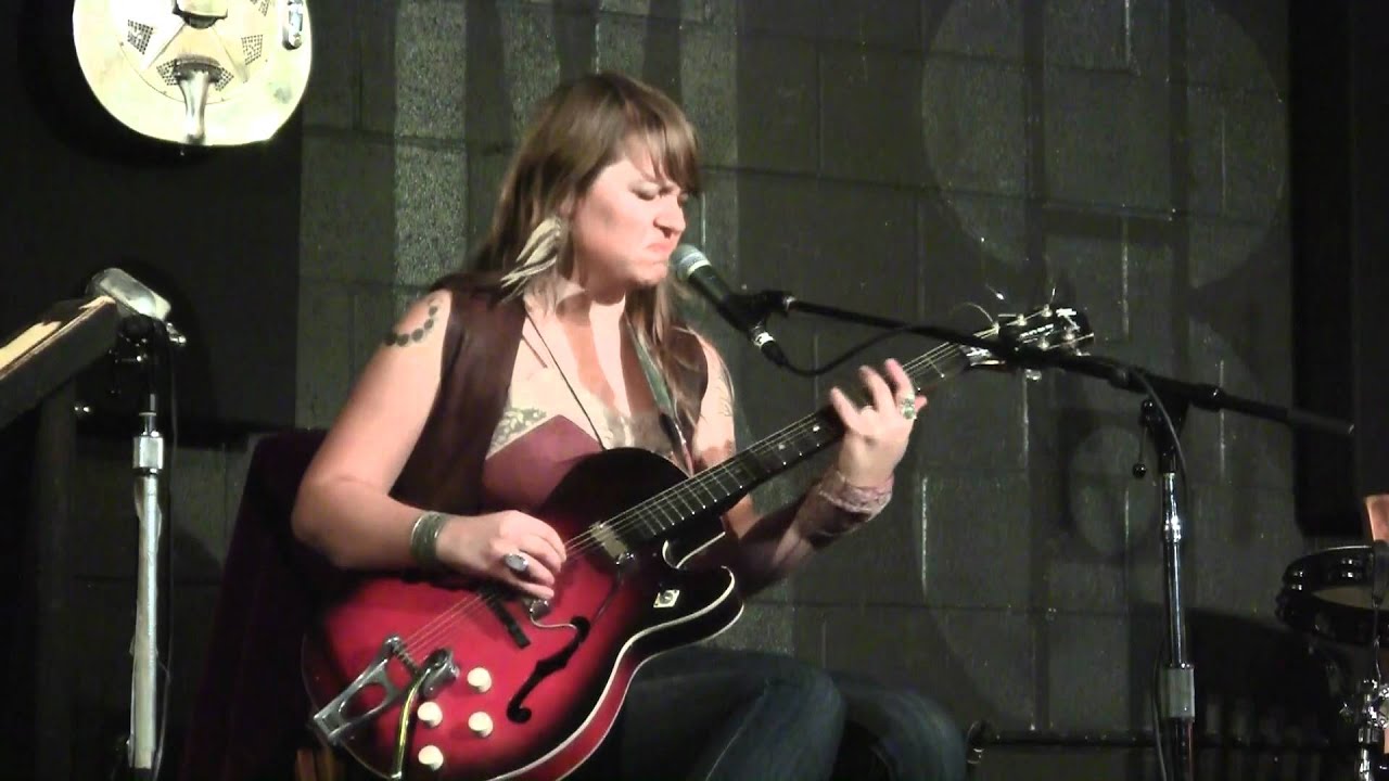 Brandy Zdan - Nobody's Fault but Mine - Live at McCabe's - YouTube