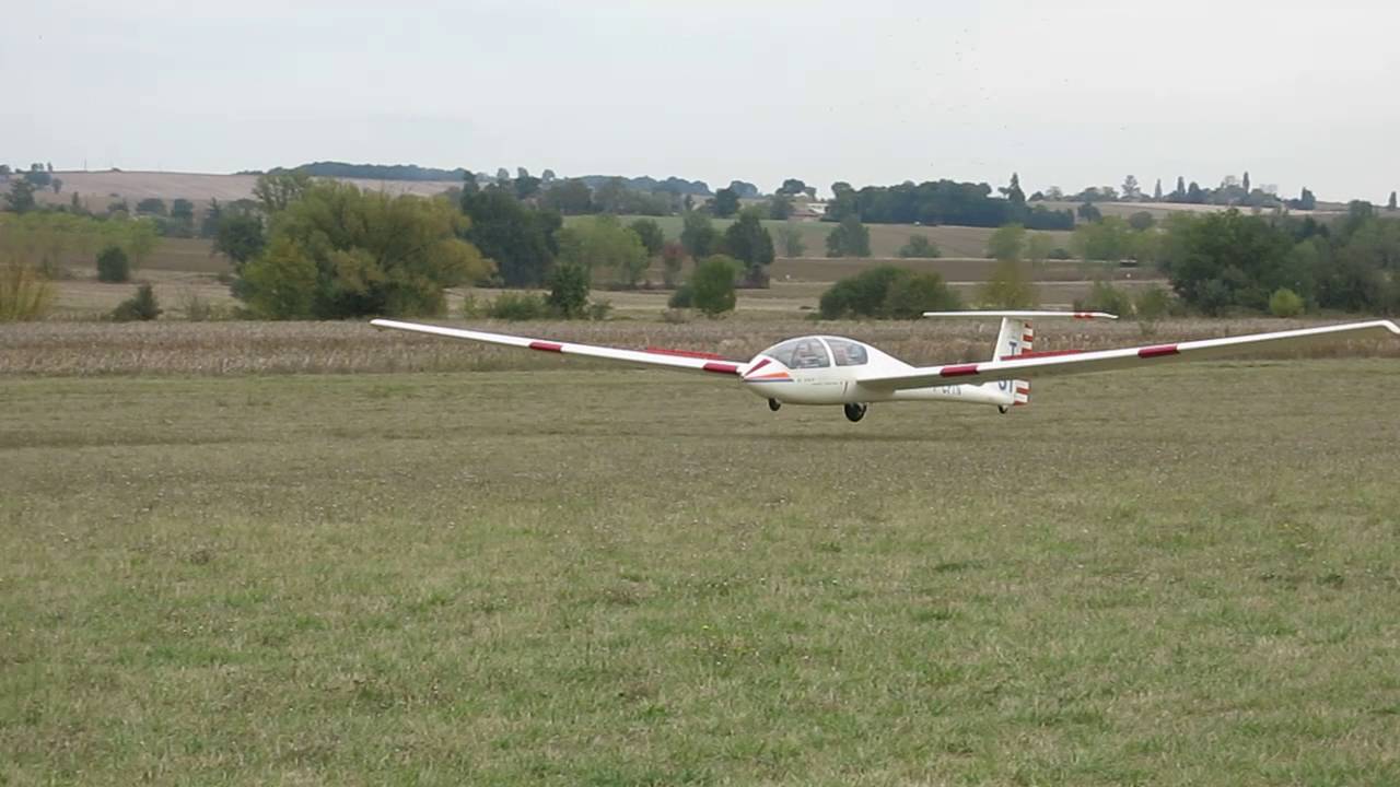 atterrissage planeur - YouTube