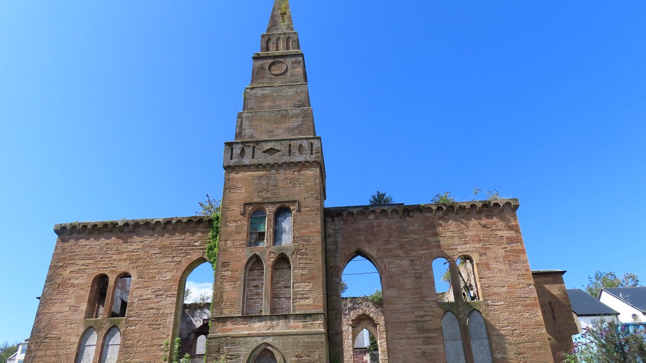 Nana learned about a church fire, weavers and bootmakers in Maybole ...
