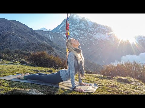 Full Body Yoga Workout | Weight Loss & Toning Mountain Bootcamp - 4000m