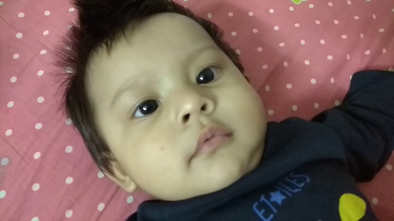 Cute baby trying very hard for get up, very adorable. - YouTube