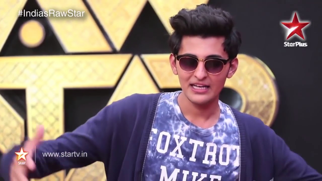 Indian's raw star..._...darshan ravals -Fan moment! - YouTube