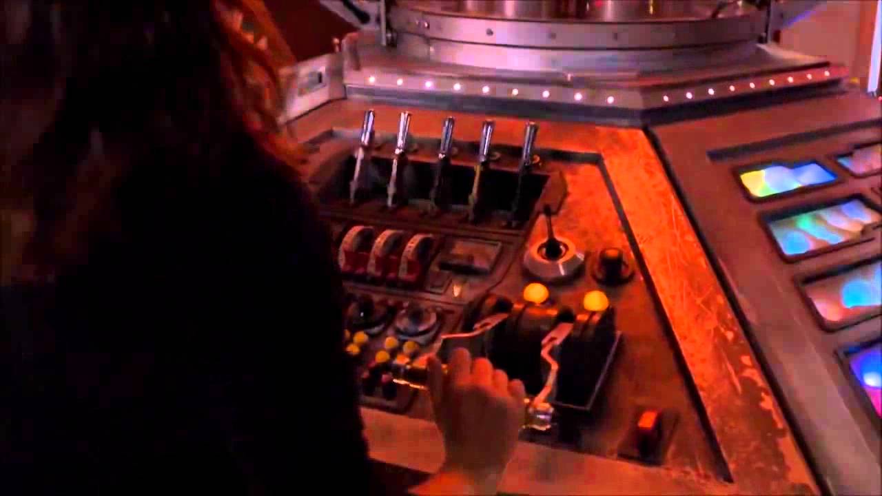 Doctor Who Clara & 12th Doctor (Goodbye Clara) - YouTube
