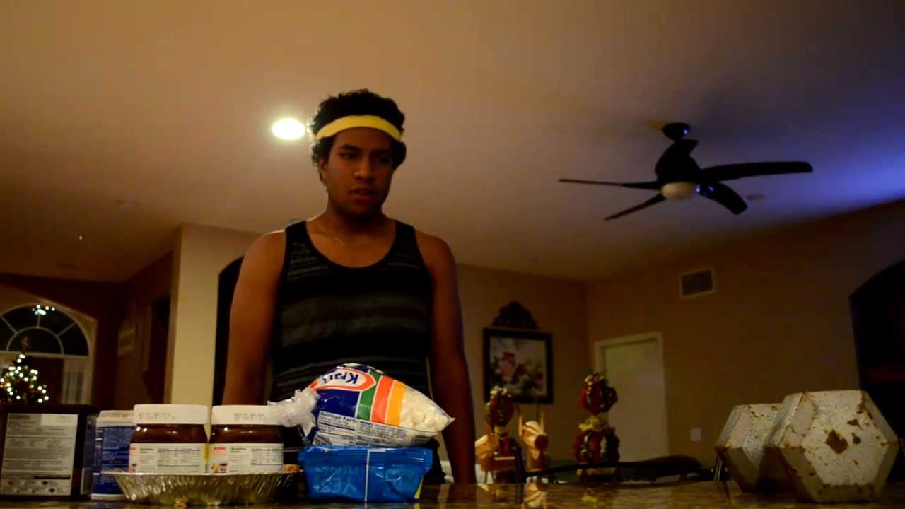 The Struggle: Working Out - YouTube