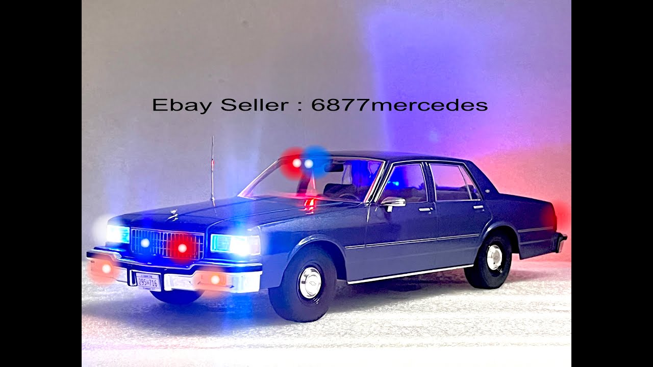 TOY - Unmarked Police Secret Service Unit FbI CiA ChevY cApriCe 1/18 ...