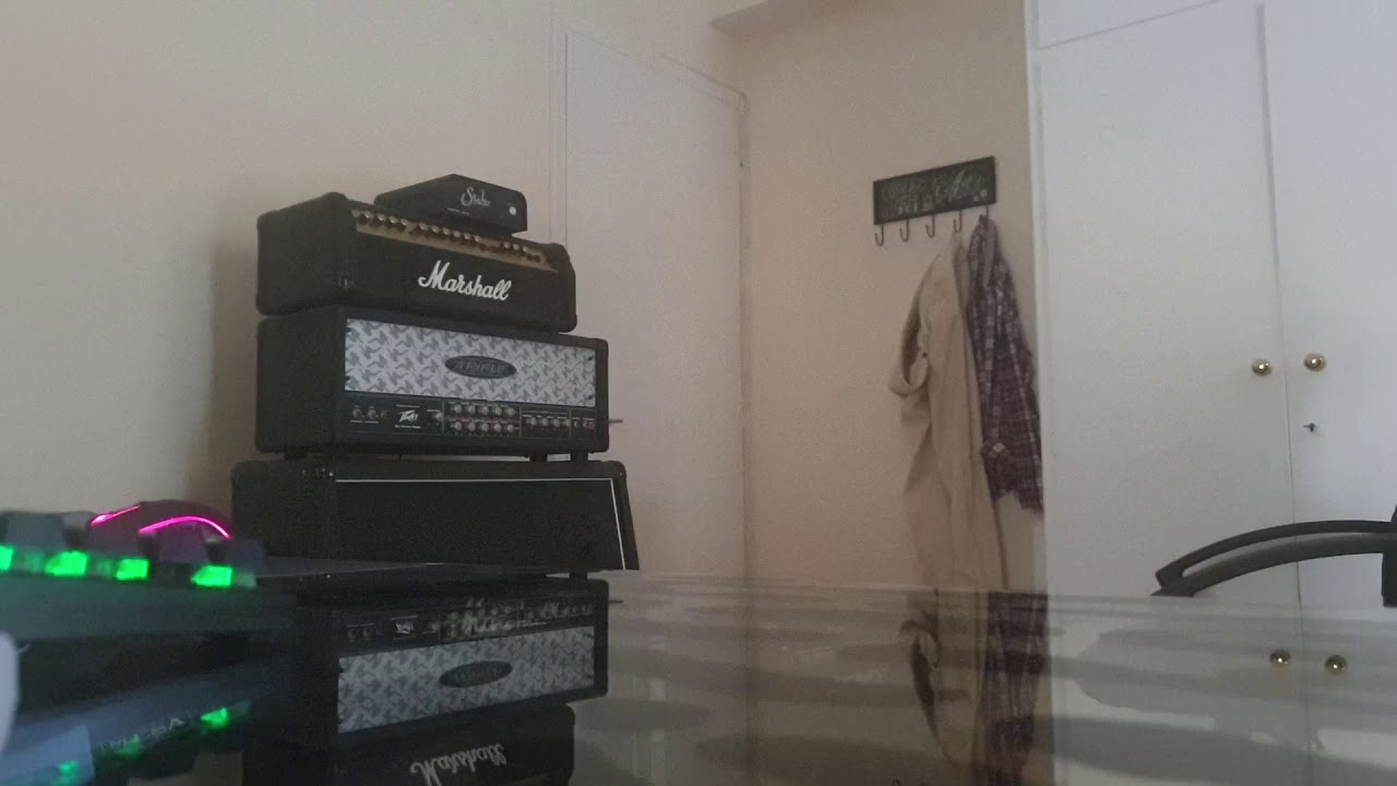 Peavey ultra 112 through Marshall 412 vintage - YouTube