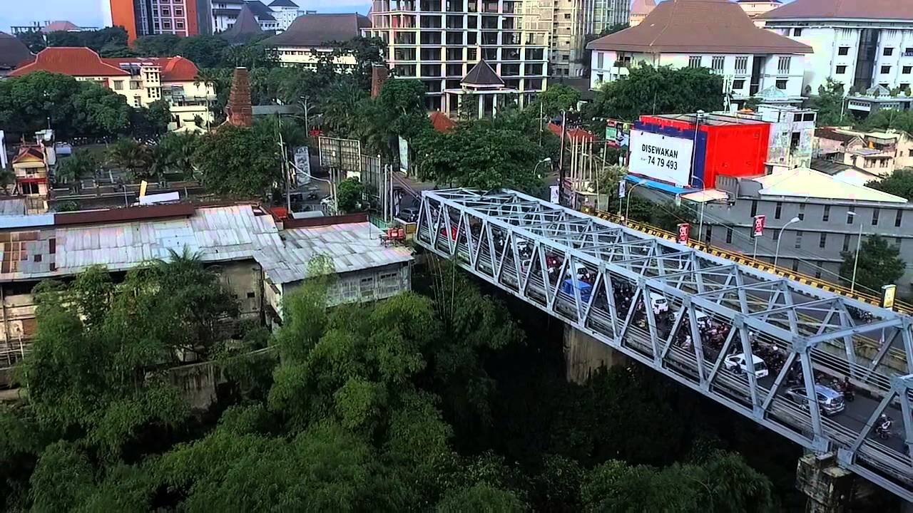 Jembatan Suhat, Malang - YouTube