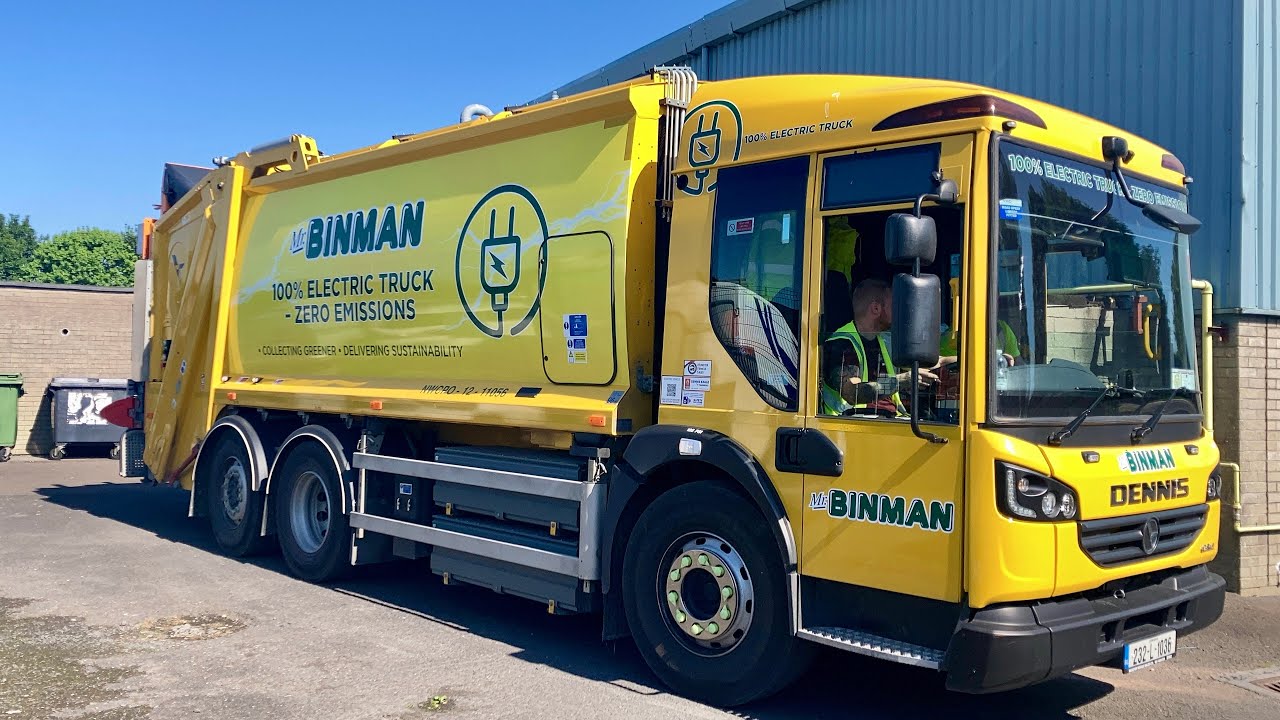 MrBinman 2023 26 ton Dennis eCollect with Olympus body and Terberg ...