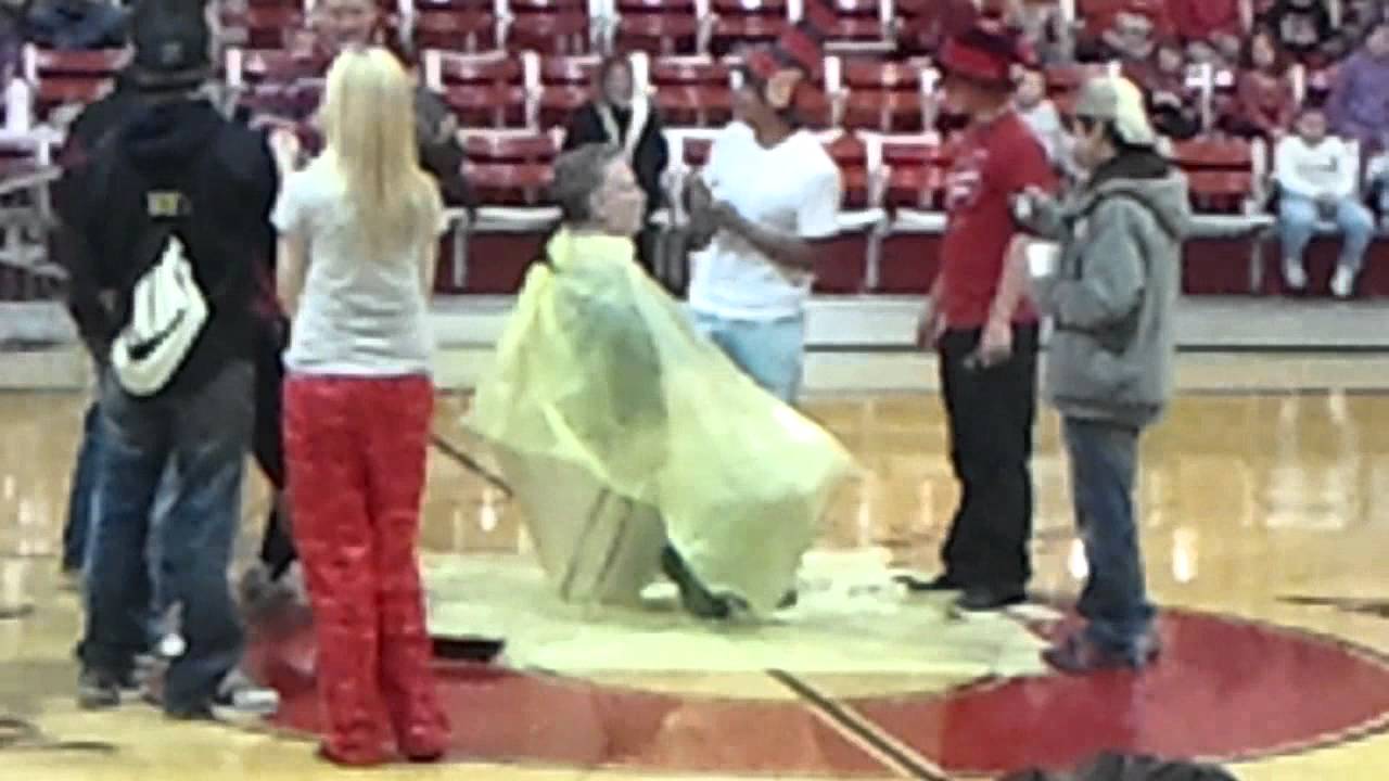 Football boys shaving mr. Taylors hair (part 1) - YouTube