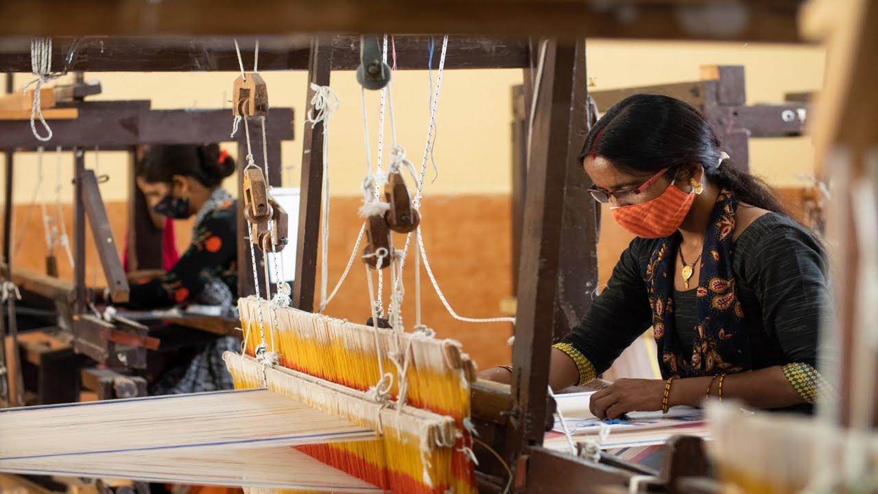 HIMADRI HANS HANDLOOMS | GENUINE HANDLOOM PRODUCTS - YouTube