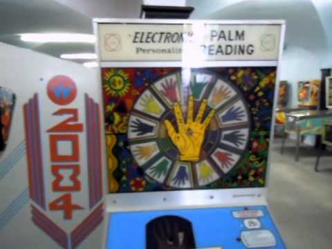 Cedar Point main arcade (Sept. 10, 2011) pt. 2/6 - YouTube