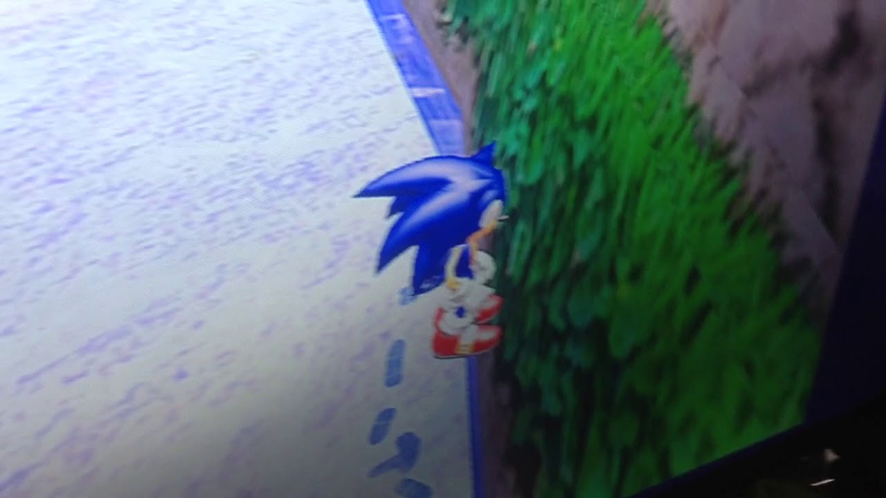 Sonic can walk on water - YouTube