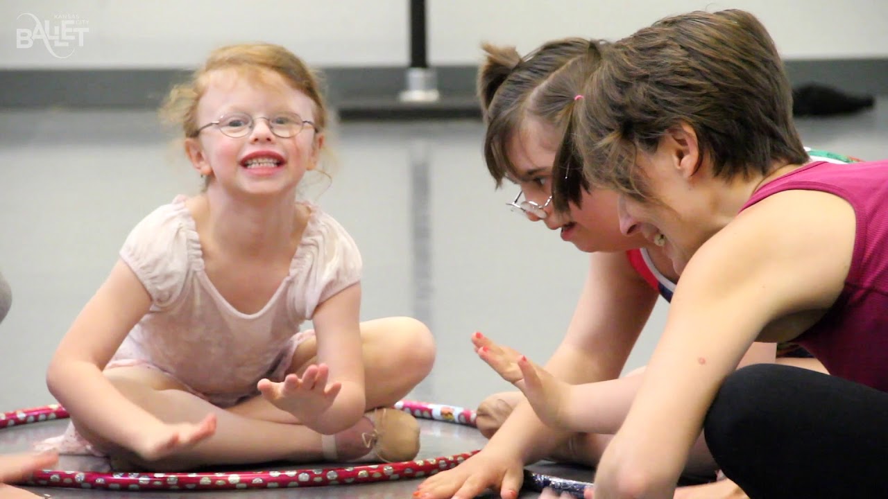 Adaptive Dance Class | Kansas City Ballet School - YouTube
