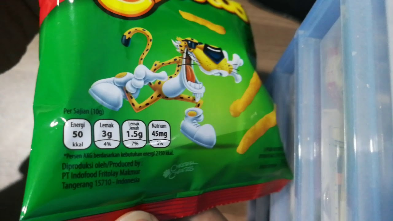 [UNBOXING] Chiki Cheetos Rasa Jagung Bakar 15gr - YouTube