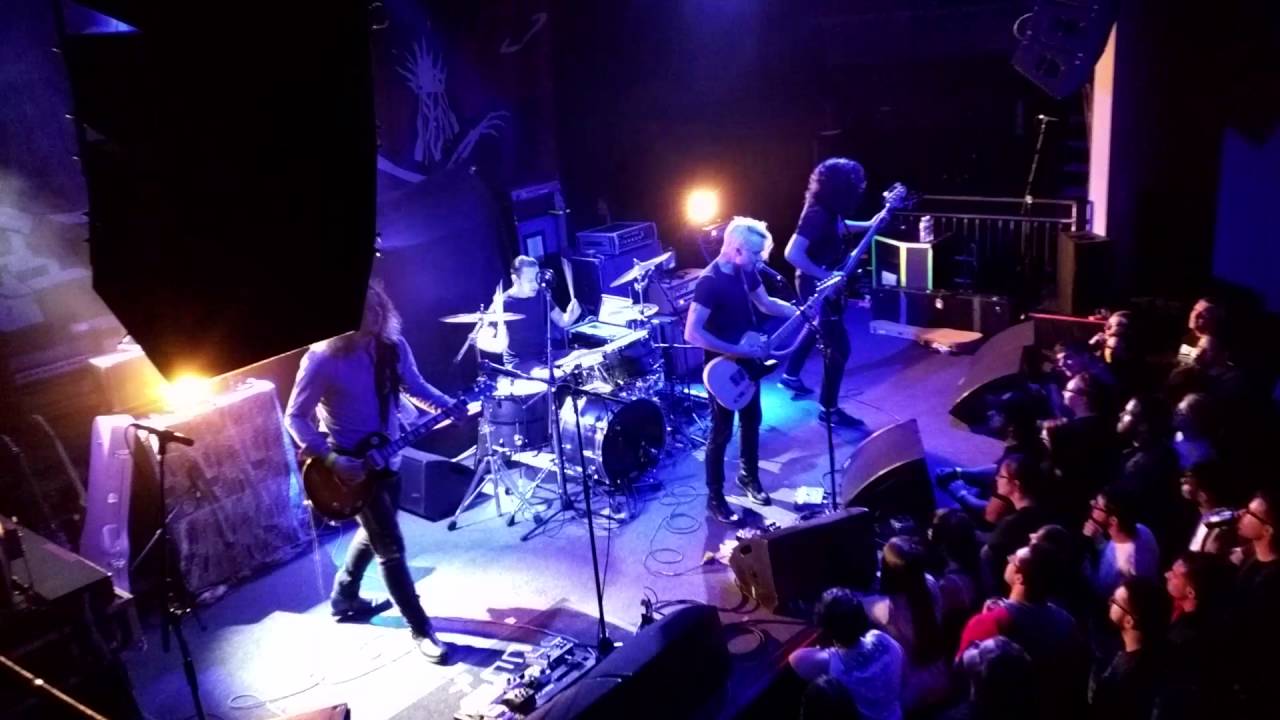 Badflower - Soap - Live@The Sinclair 2016 - YouTube