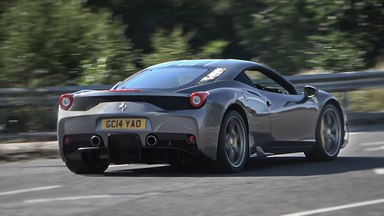 Supercars in Camberley (Ferrari 458 Speciale, McLaren 720s, McLaren ...