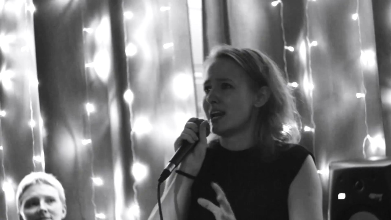 Anna Makeeva - It Was All About You (Live at Klukva Bar) - YouTube