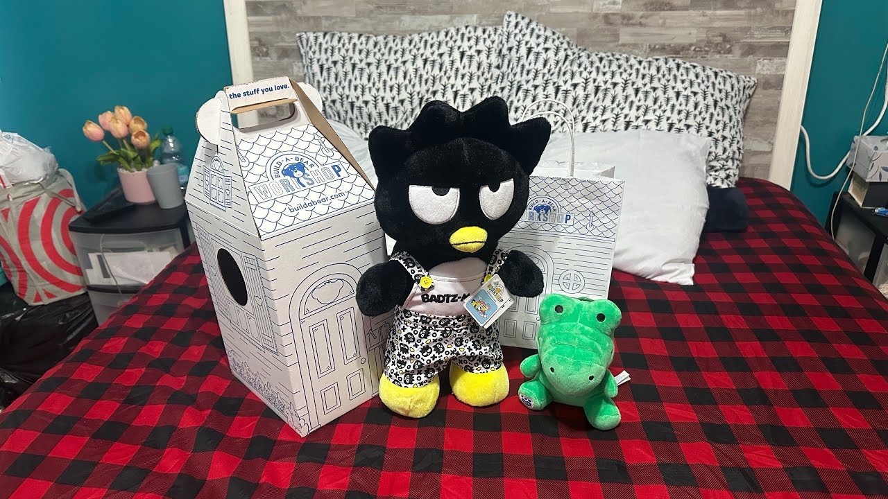 Miibo UNBoxes: Build-A-Bear Sanrio Badtz-Maru Bundle - YouTube