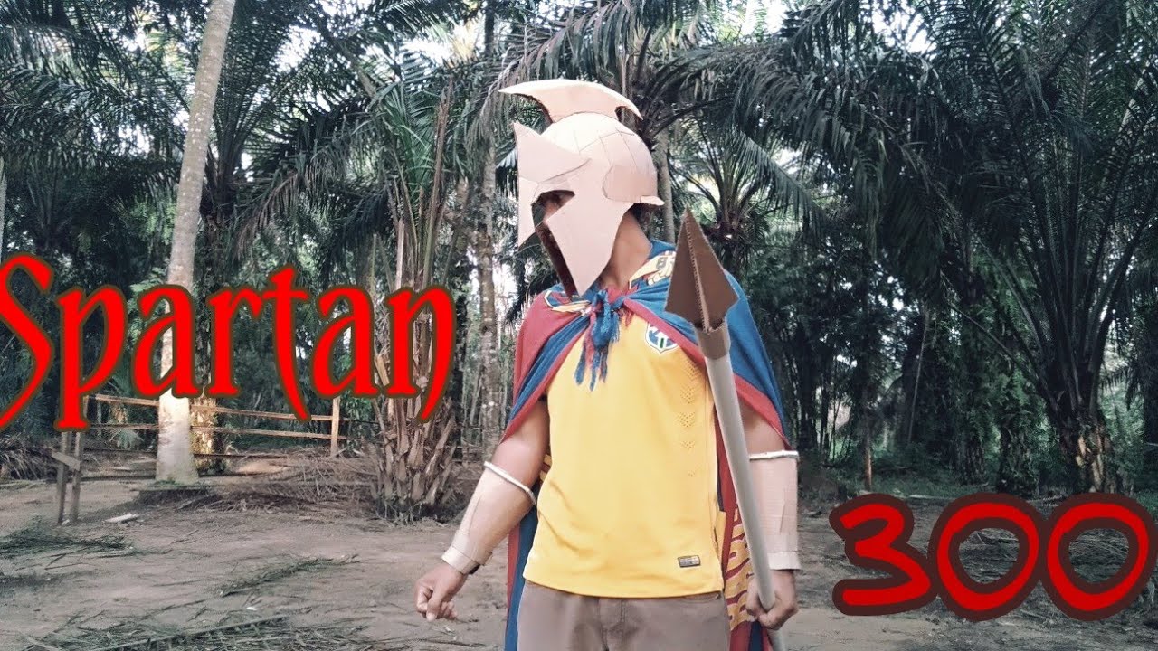 CARA MEMBUAT HELM SPARTAN 300 DARI KARDUS - YouTube