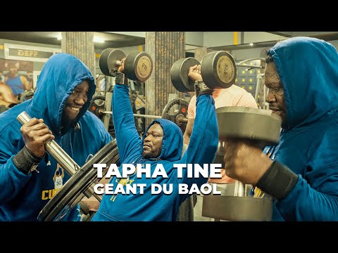 Les entraînements exclusifs de Tapha Tine le géant du Baol avec ses muscles saillants…