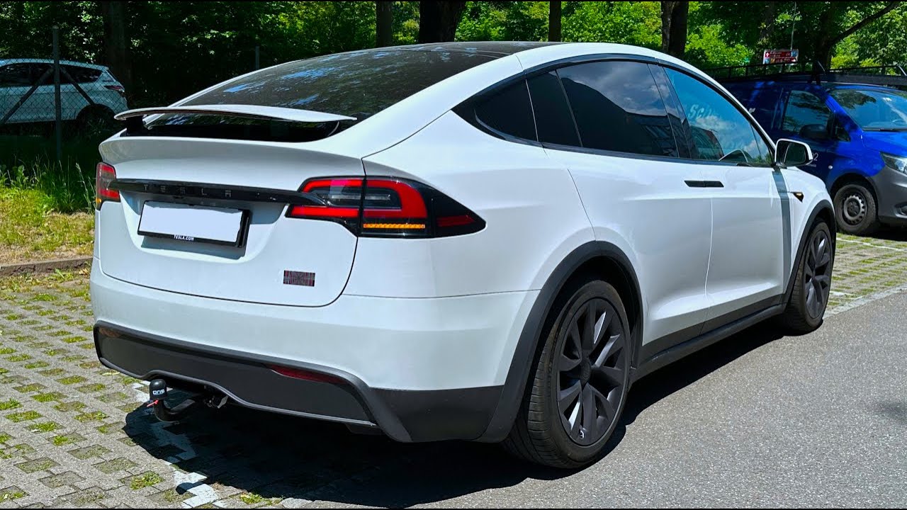 2023 Tesla Model X Plaid | 4K HDR Dolby Vision - YouTube