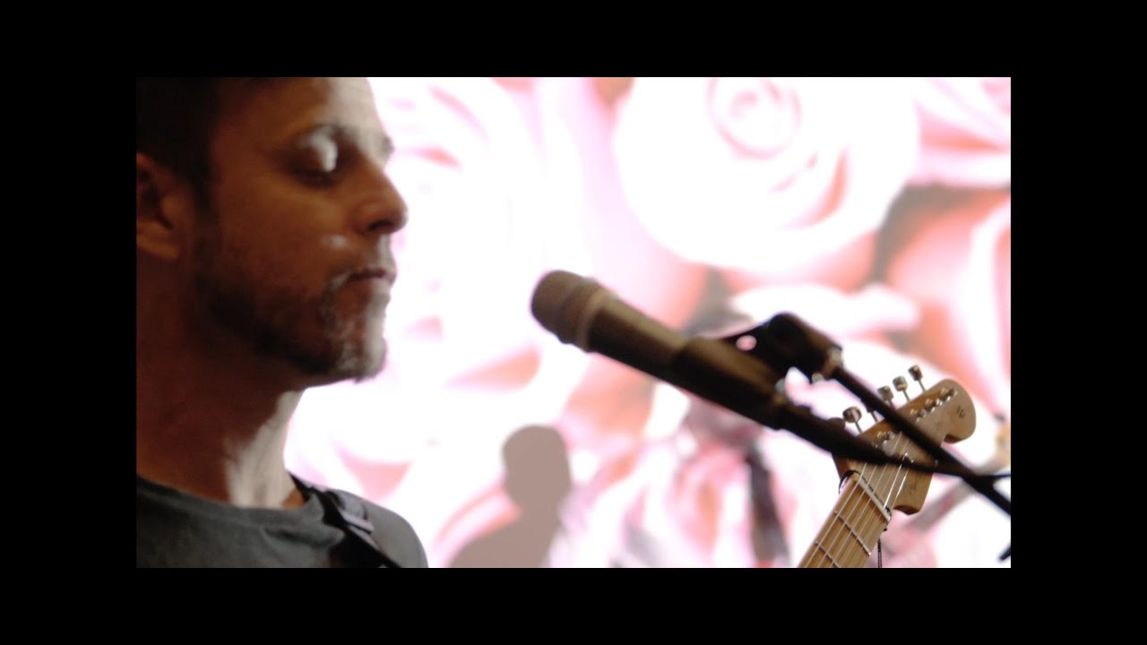 Flack LIVE with band - highlights - YouTube