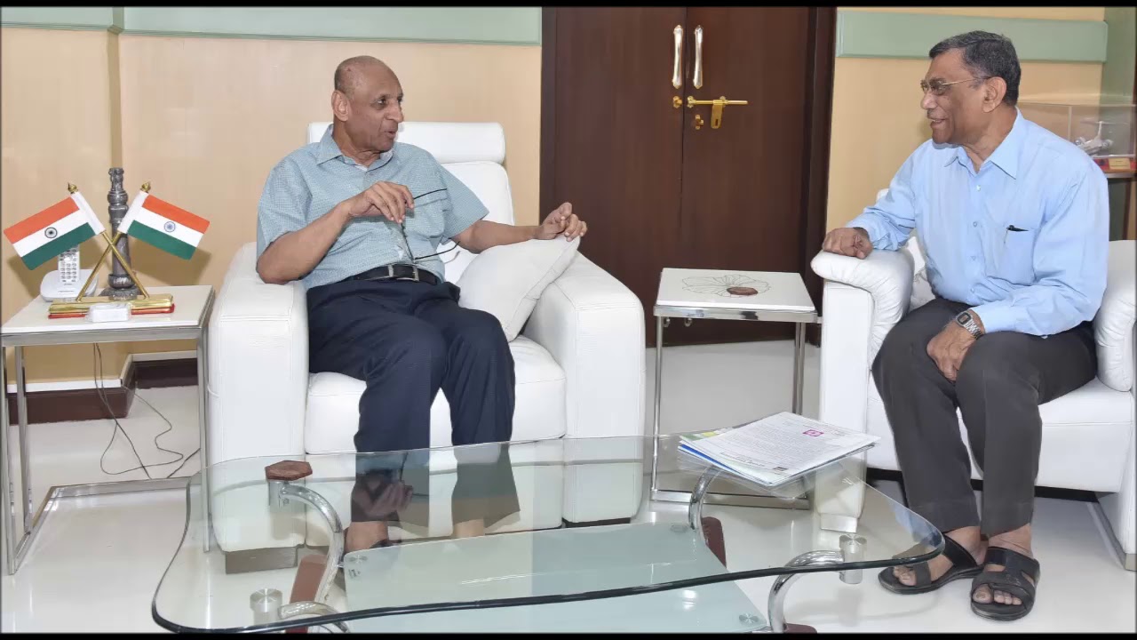 Prof.Siva Prasad Met E.S.L. Narasimhan at Raj Bhavan - YouTube
