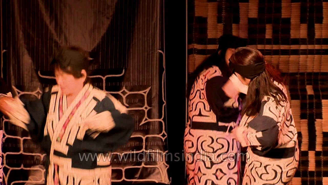 Traditional Ainu dance India tour performance - Anna Hore (Bird Dance ...