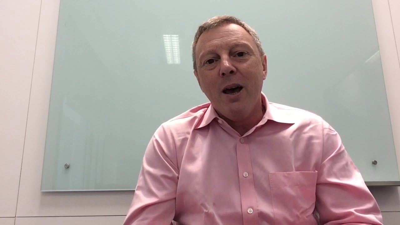 Band 9 Grammar - Phrasal Verbs - YouTube